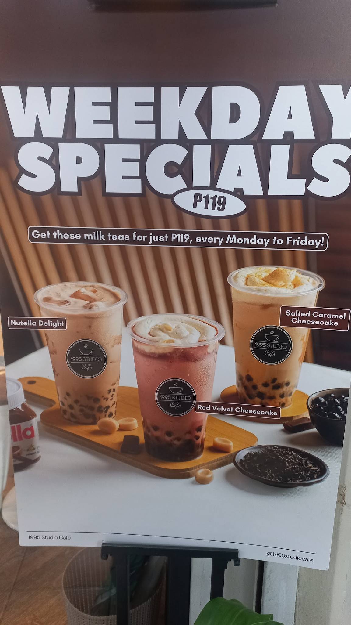 Menu at Tara Wings by 1995 Studio Cafe, Quezon City
