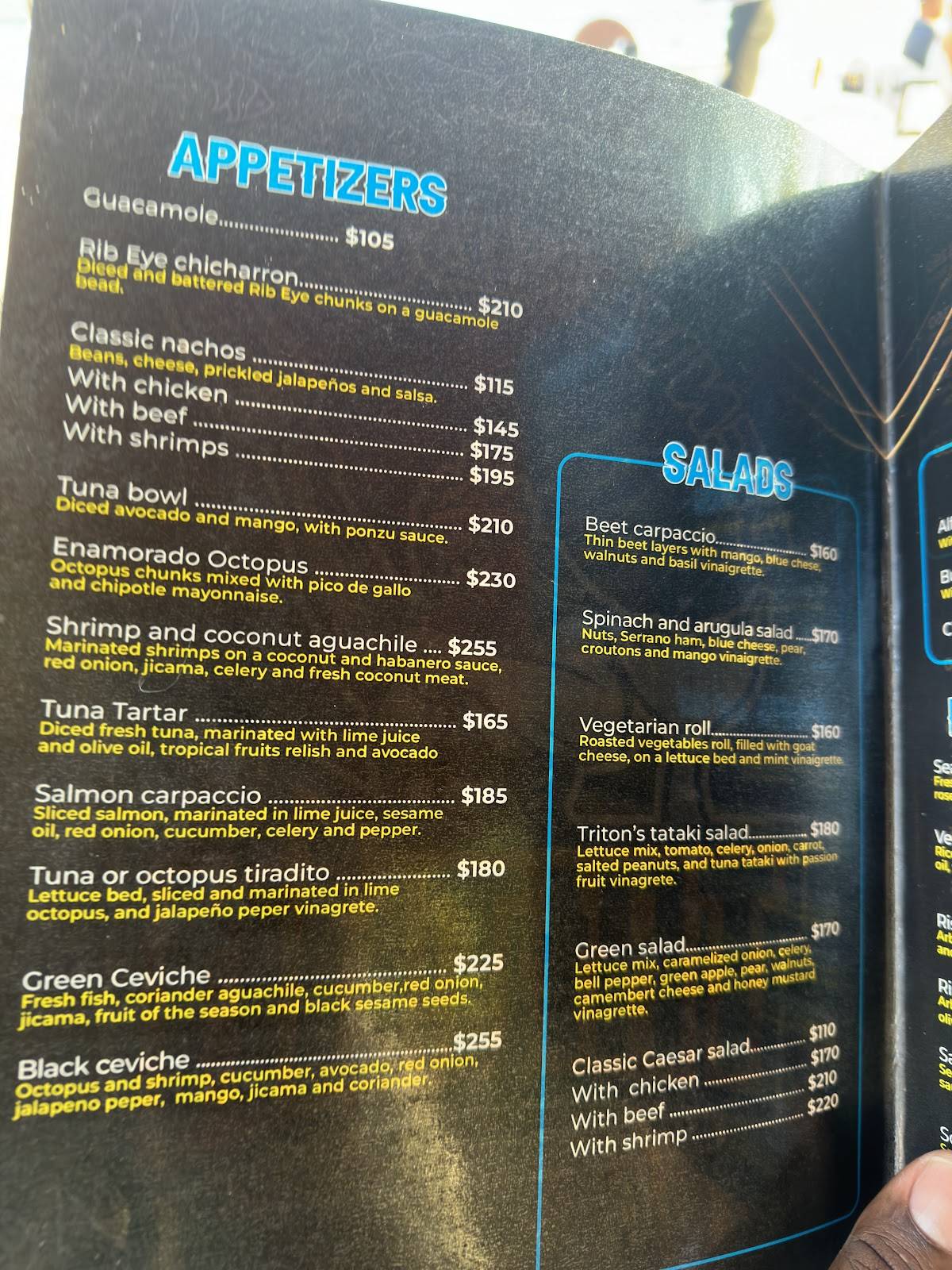 Menu at Tritón restaurant, Zihuatanejo